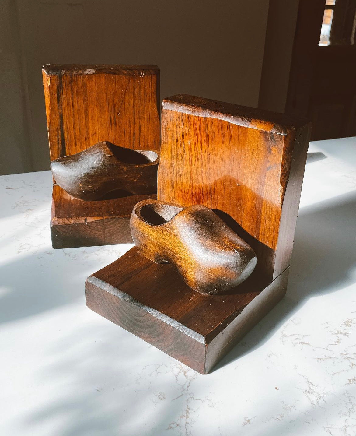 Handmade Solid Wood Dutch Clog Shoe Bookends – NOUVE